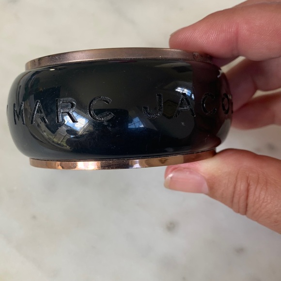 Marc Jacobs | Jewelry | Marc Jacobs Black Resin Bangle With Gold Trim ...